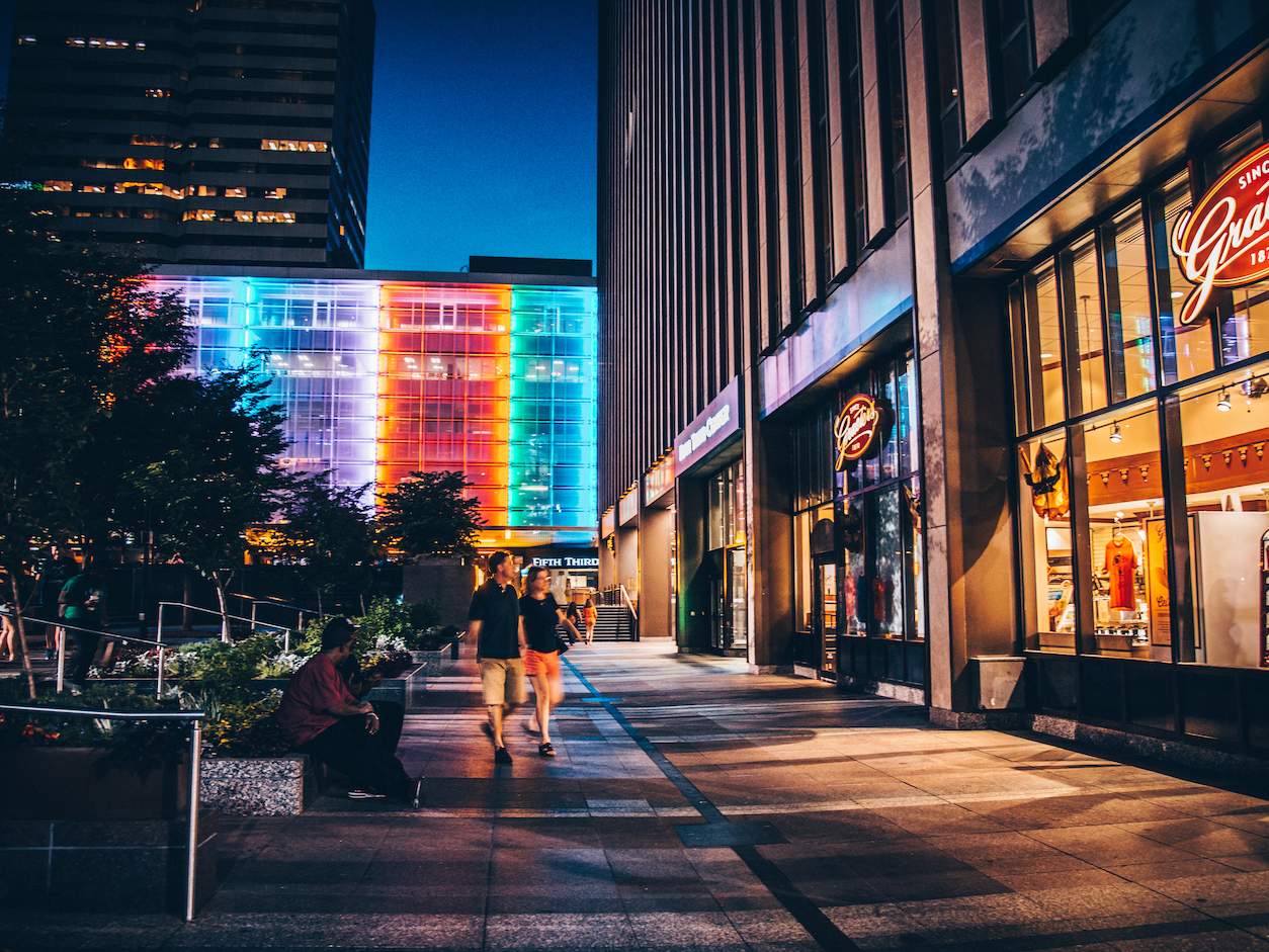 StoryMapJS: Cincinnati's BLINK light and art festival