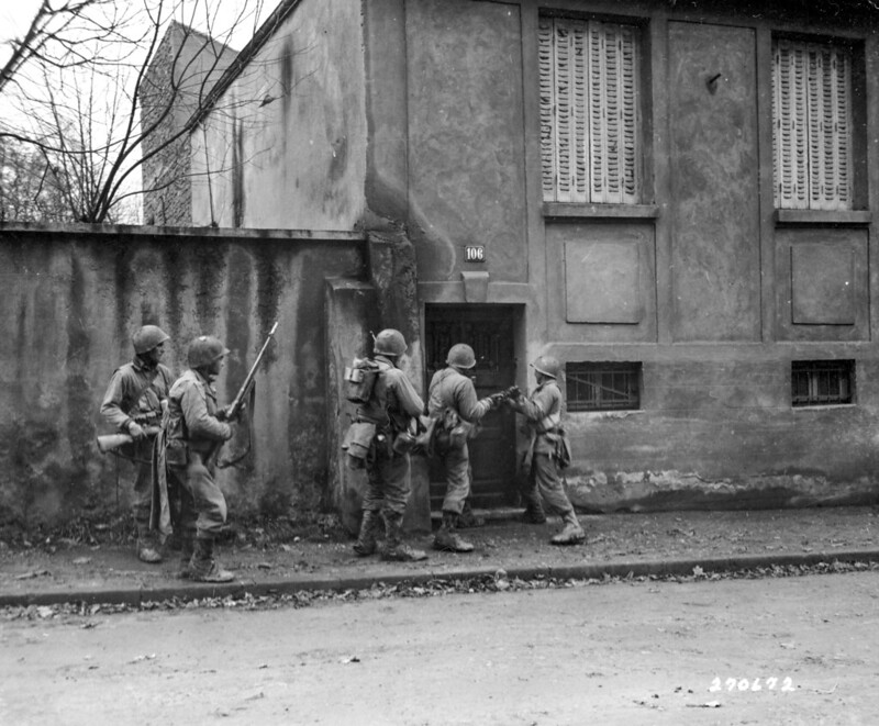 StoryMapJS: 103id December 1944