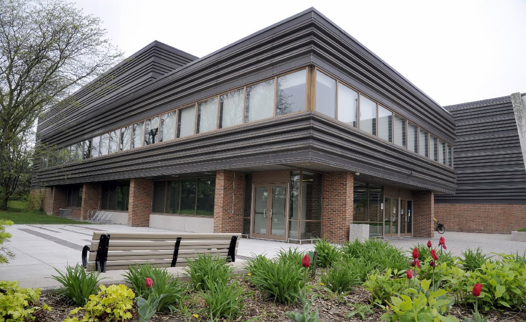 StoryMapJS: WALKABOUT: Exploring Etobicoke's Centennial Park