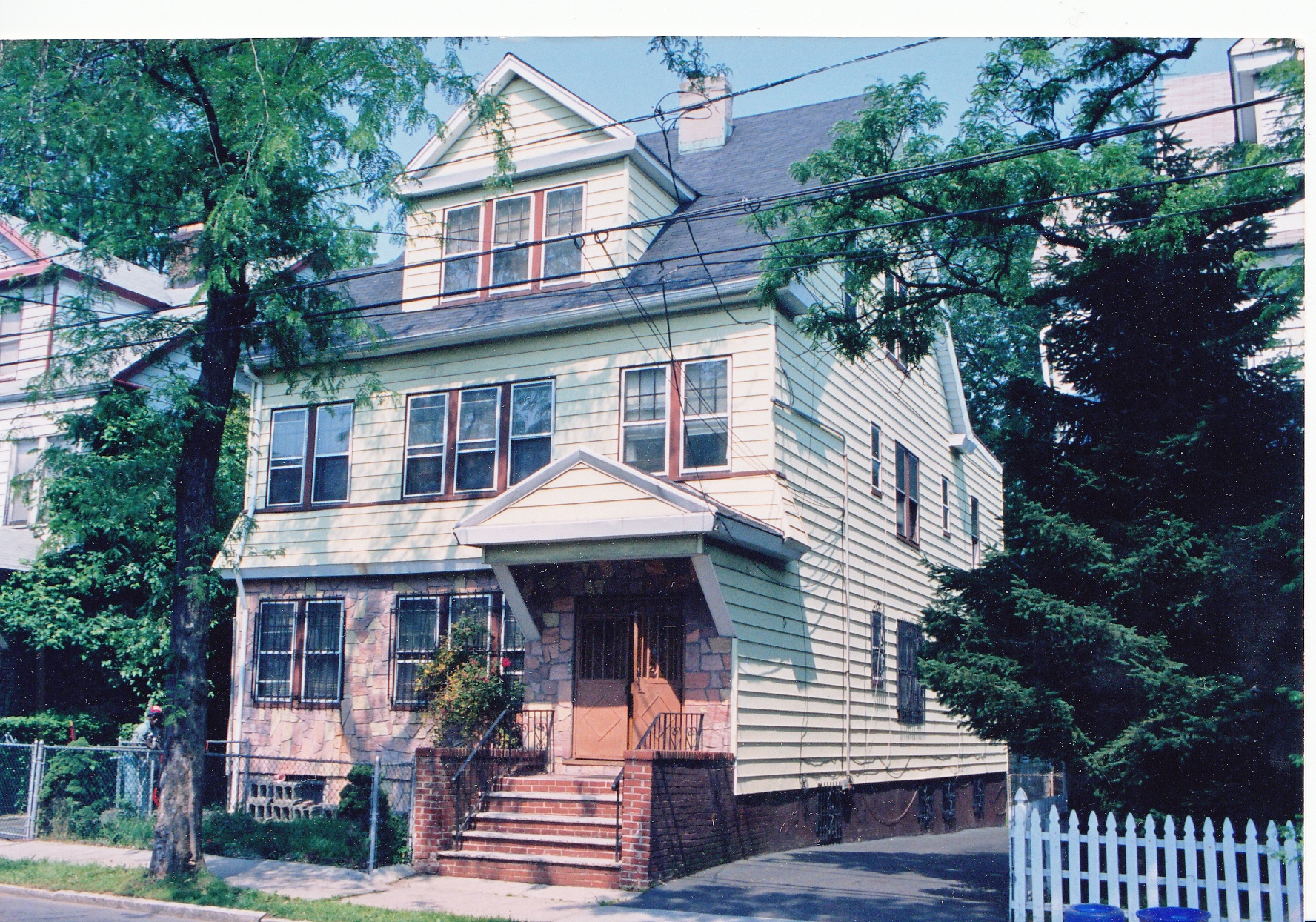 StoryMapJS: Philip Roth's Newark